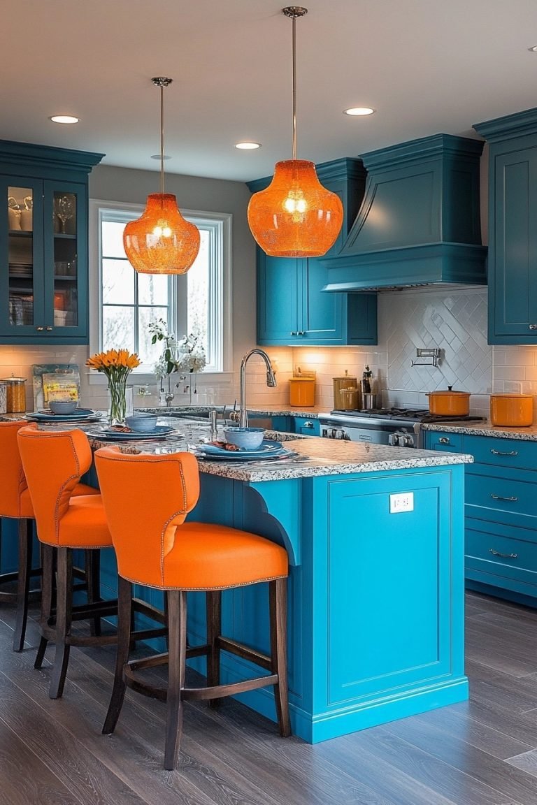 29 Classic Coastal Preppy Kitchen Ideas For A Sophisticated Beach ...