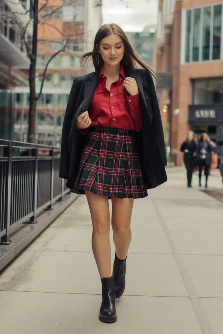 Trendy Fall Gen Z Outfits: Cozy And Stylish Looks